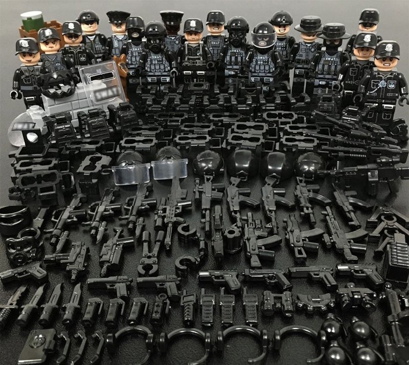 18pcs City SWAT Police Minifigures Compatible Lego Military Sets Soldiers
