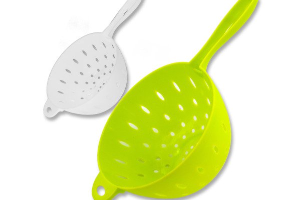 Plastic Colander with Handle