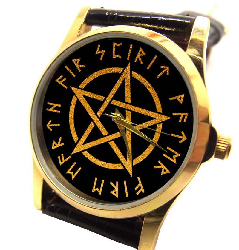 RARE WICCAN WITCH PENTAGRAM COLLECTIBLE MYSTIC SYMBOLISM WRIST WATCH