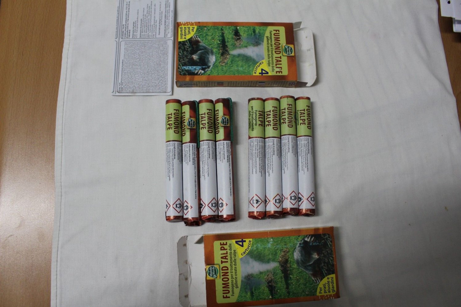 8 Smoke bomb Professional Blind Mole Repellent up to 50m2 hole Tunnels