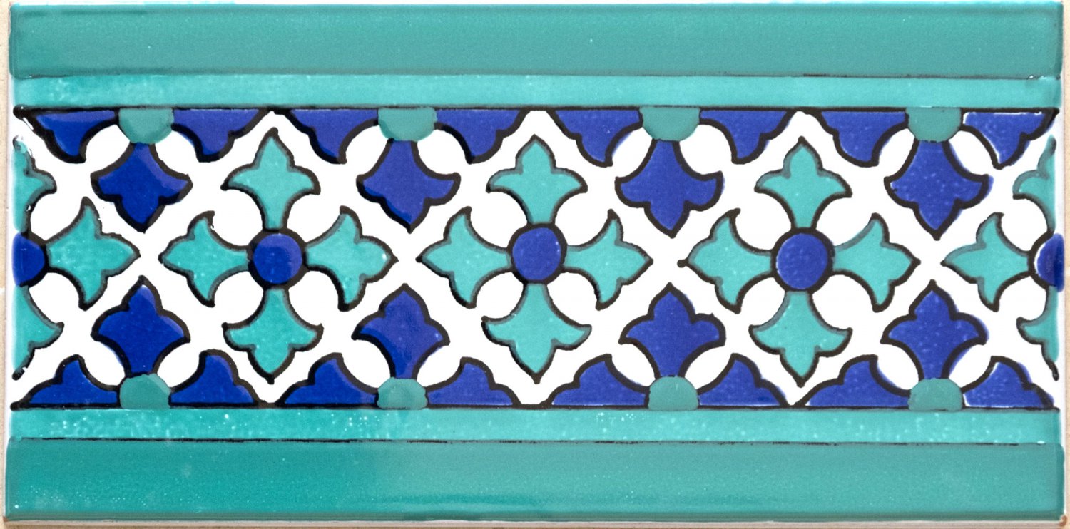 PERLA DESIGN ACCENT BORDER TILE, 8in x 4in, in Antique Ceramic Border Tile