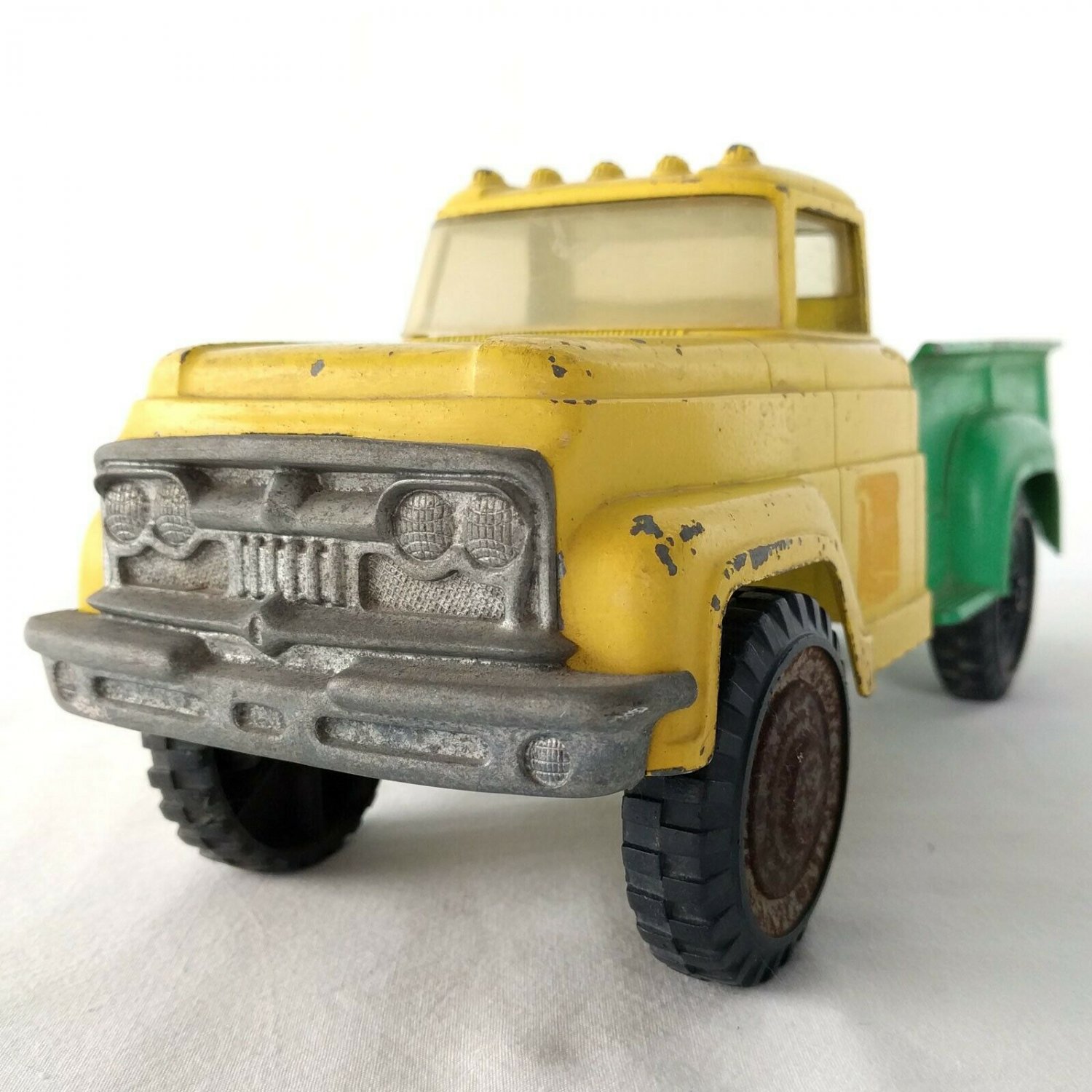 Vintage 1960s HUBLEY 800 Pickup Truck Green & Yellow ~ Made in the USA