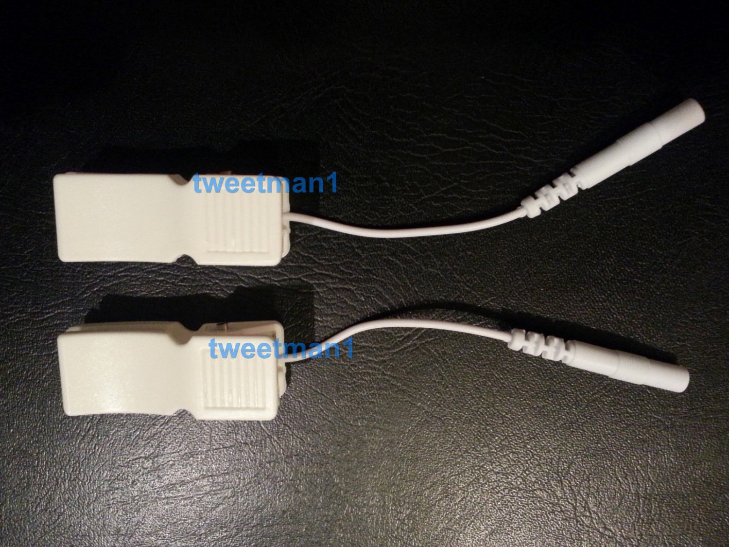 2 Ear Clip Electrodes for TENS 3000 TENS 7000 Digital Massagers Earclips
