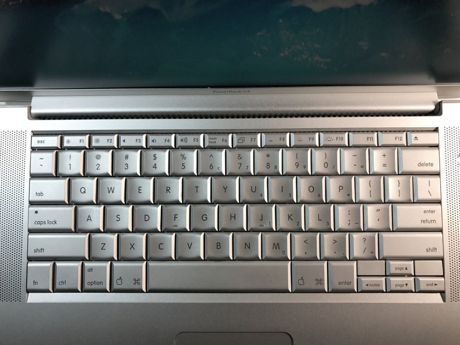 Apple PowerBook G4 15.2" Laptop - 1.5GHz PowerPC 80GB - M9422LL/A ...