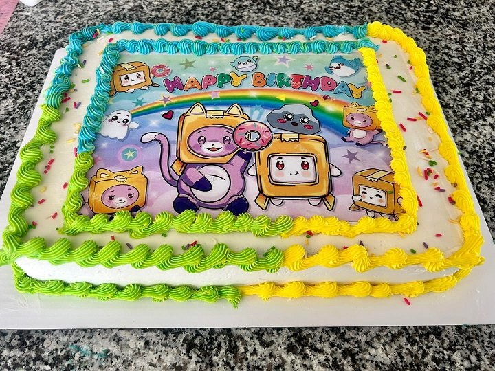 LankyBox Edible Cake Topper Image