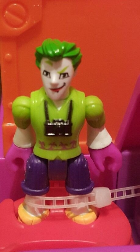 Imaginext - The JOKER Surprise - Fisher Price - DC Super Friends ...