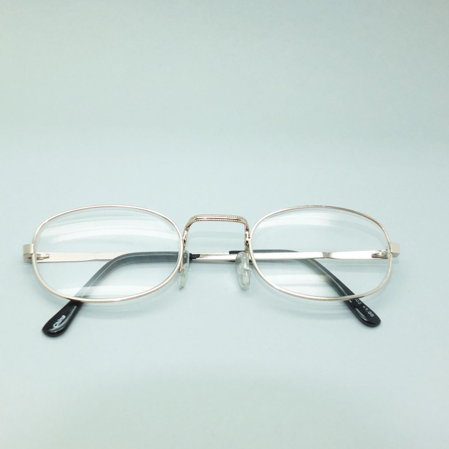 Reading Glasses Polished Gold Metal Frame Classic Small Oval 350 Lens