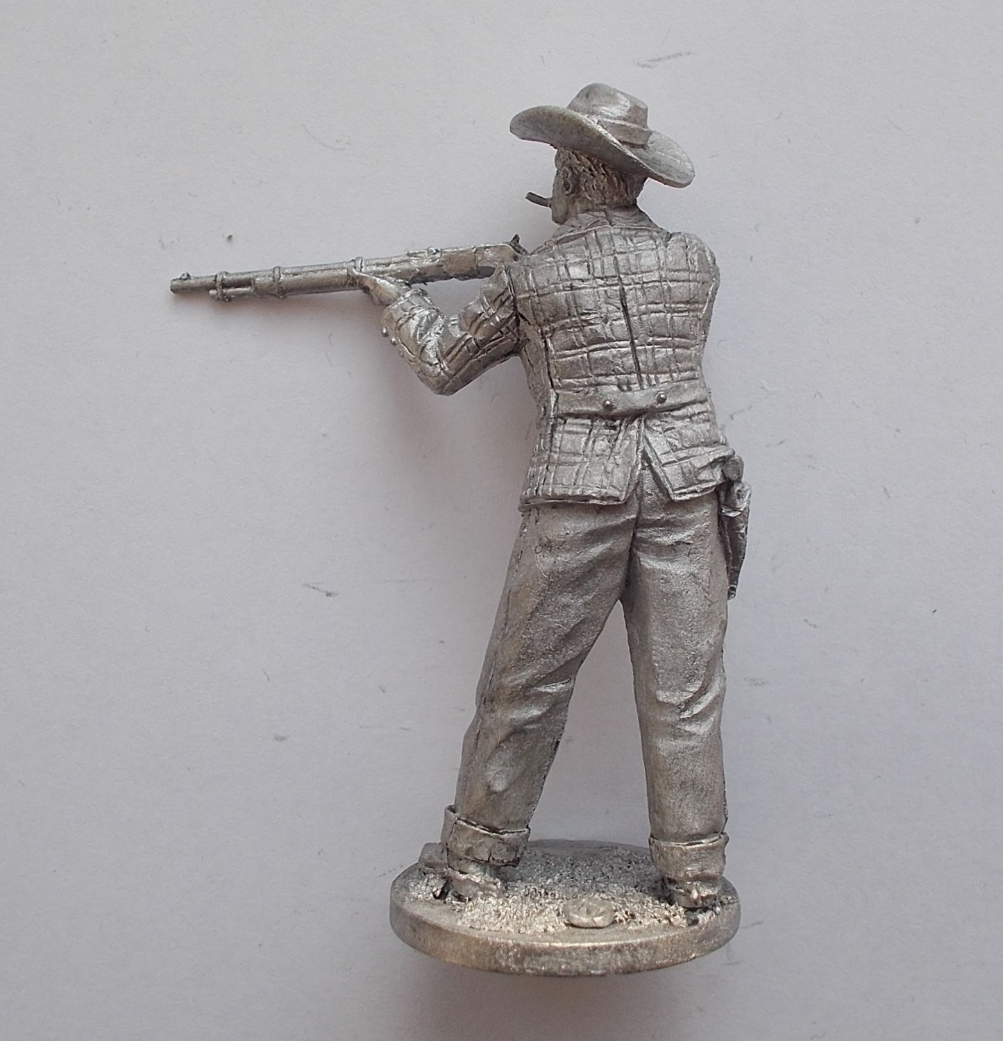 Wild West cowboy with rifle mid 19th century Tin Metal Figure Toy ...