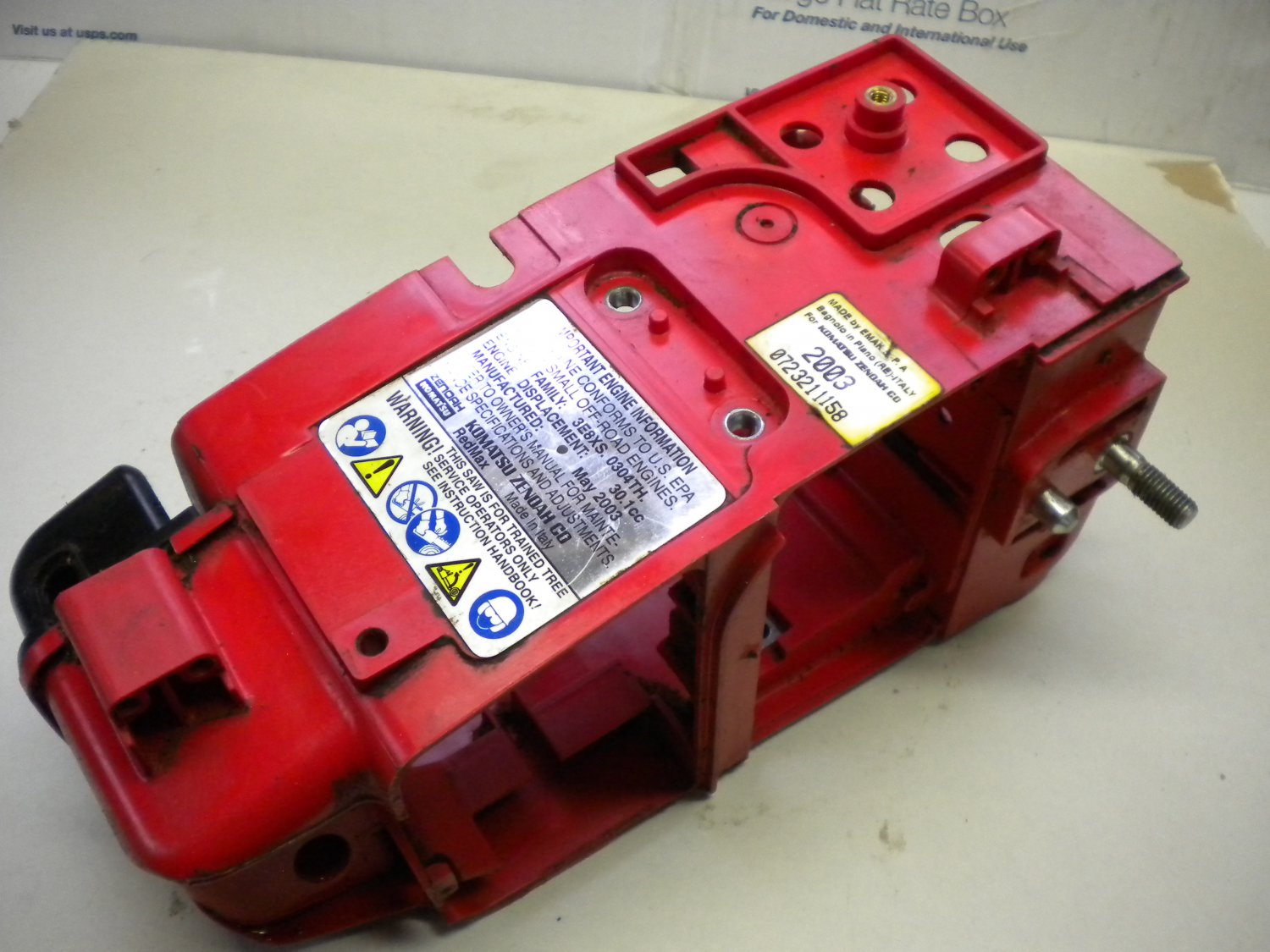 Redmax G3100T ENGINE CASE COMPLETE Chain Saw Chainsaw Parts Used ...