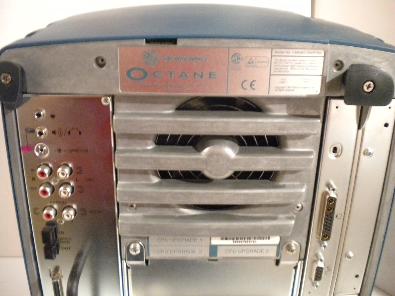 Silicon Graphics OCTANE SGI 250 MHZ R10000 ESI IMPACT IRIX 6.5.5 256MB ... Silicon Graphics OCTANE SGI 250 MHZ R10000 ESI IMPACT IRIX 6.5.5 256MB ...
