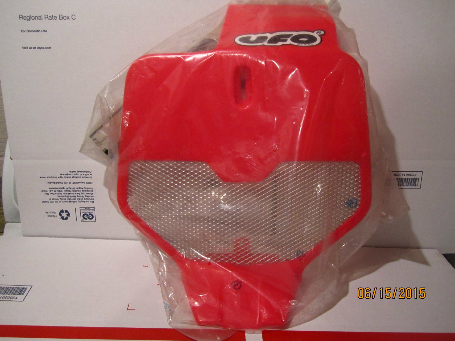 NEW UFO UNIVERSAL VENTED FRONT NUMBER PLATE Honda CR 125 250 CR125 CR250