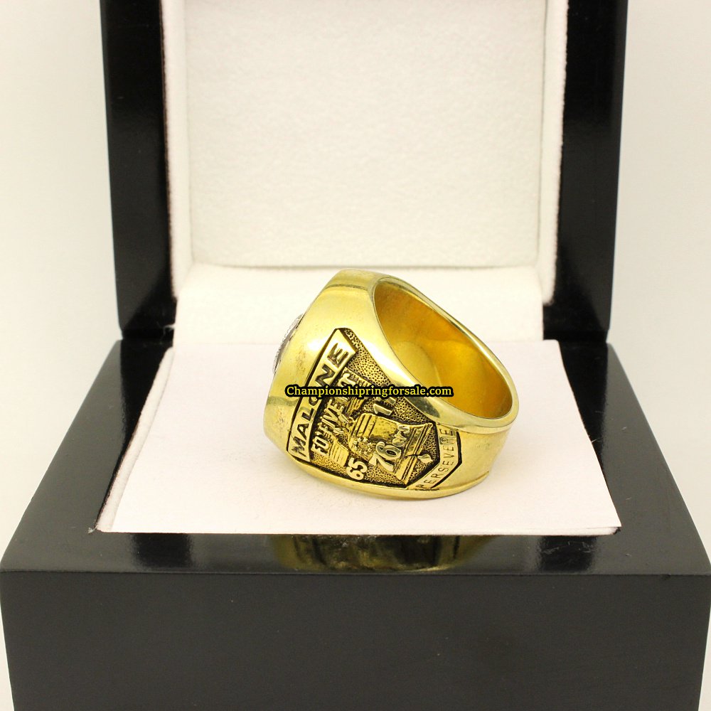 1983 Philadelphia 76ers National Basketball World Championship Ring