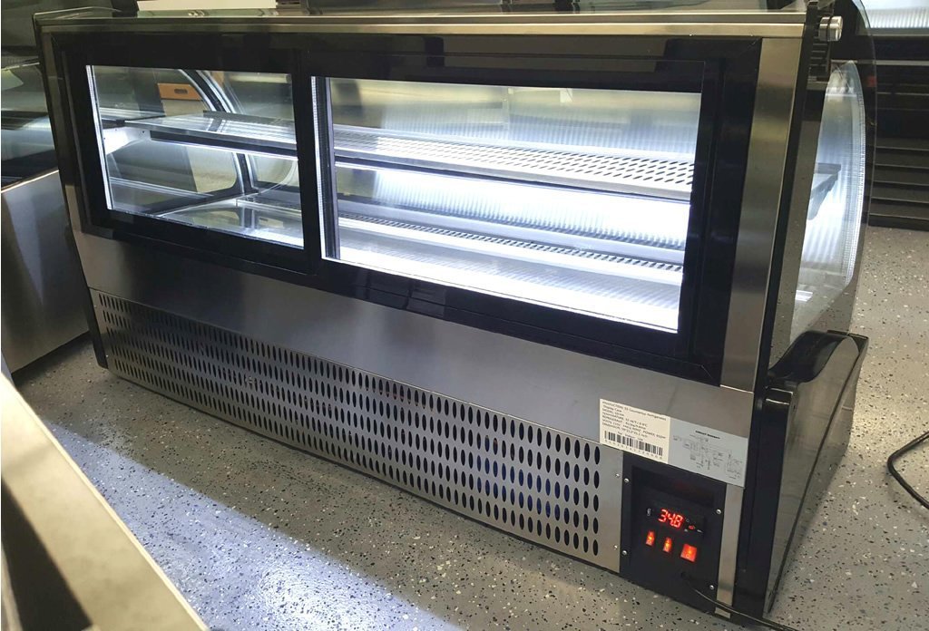 47.25" Curved Glass Bakery Countertop Refrigerator Display Case, LED ...