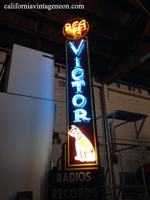 Vintage 1940's RCA VICTOR Double-sided PORCELAIN Neon sign SUPER RARE ...
