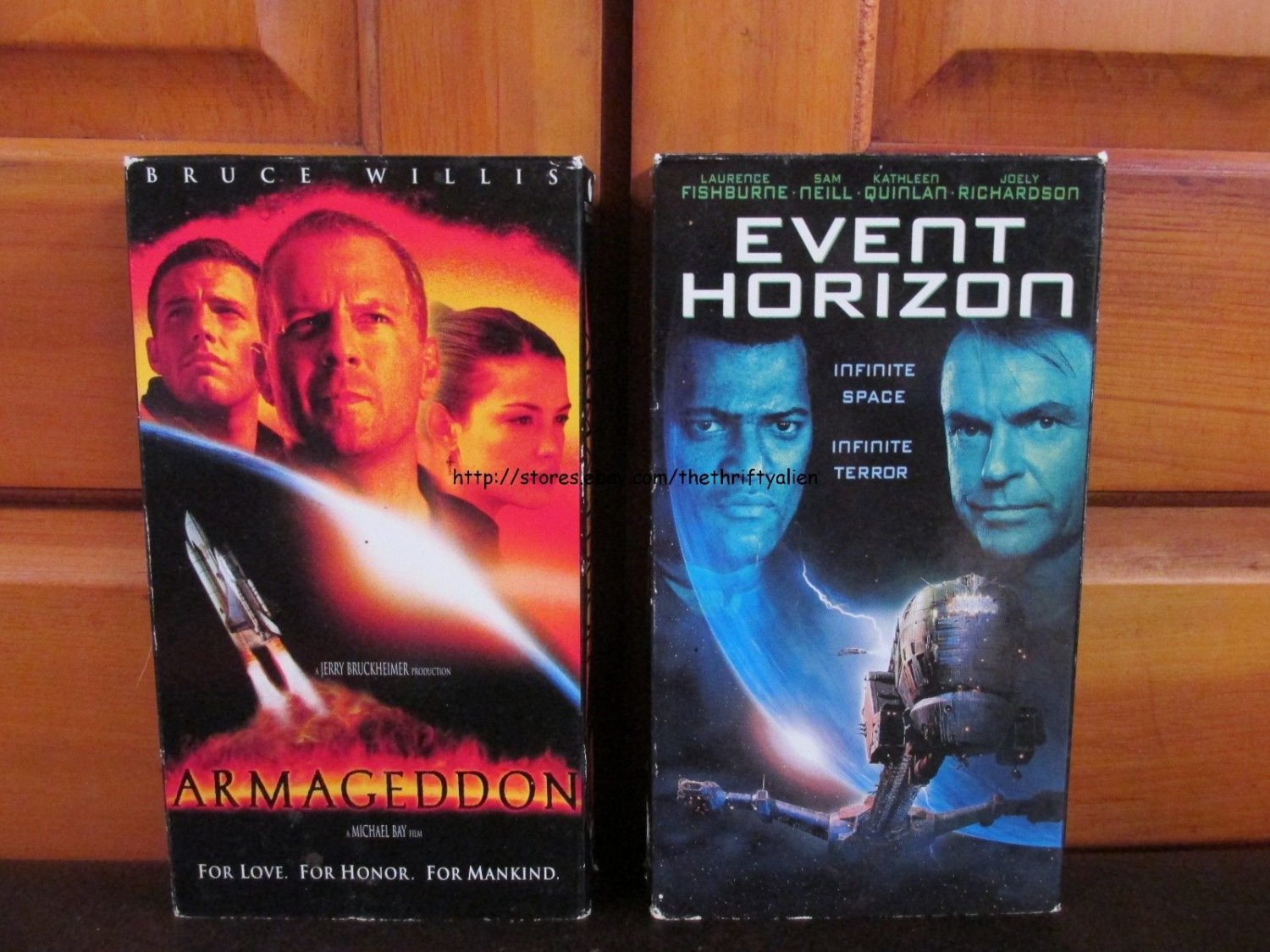 Event Horizon, Armageddon - VHS Lot of 2 - Bruce Willis, Liv Tyler, Action