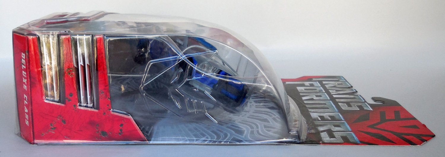 Transformers Movie Recon Barricade Deluxe Class Action Figure