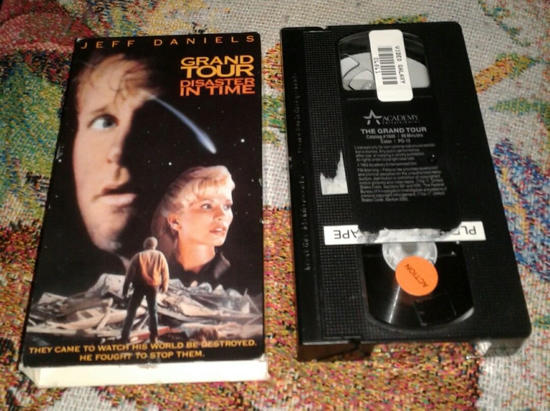 VHS Grand Tour Disaster In Time Video Tape Jeff Daniels Plays Great
