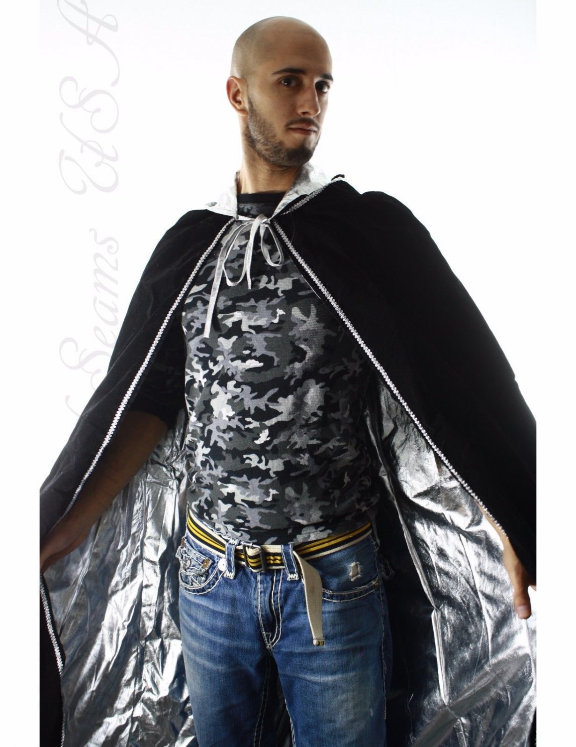 Mens Halloween Costume Unisex black and silver cloak with hood cape ...