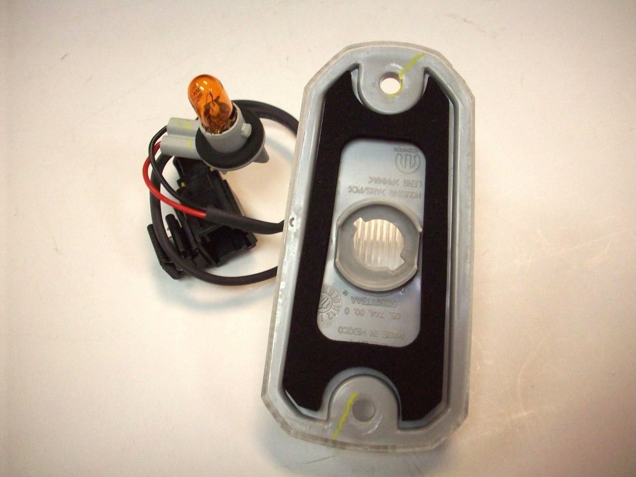2014-2017 Ram Promaster Front Roof Cab Clearance Lamp 68232473AC OEM Mopar