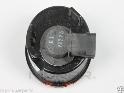 2007-13 Jeep Wrangler Right Turn Signal Light MOPAR 55077884AD OEM Lamp