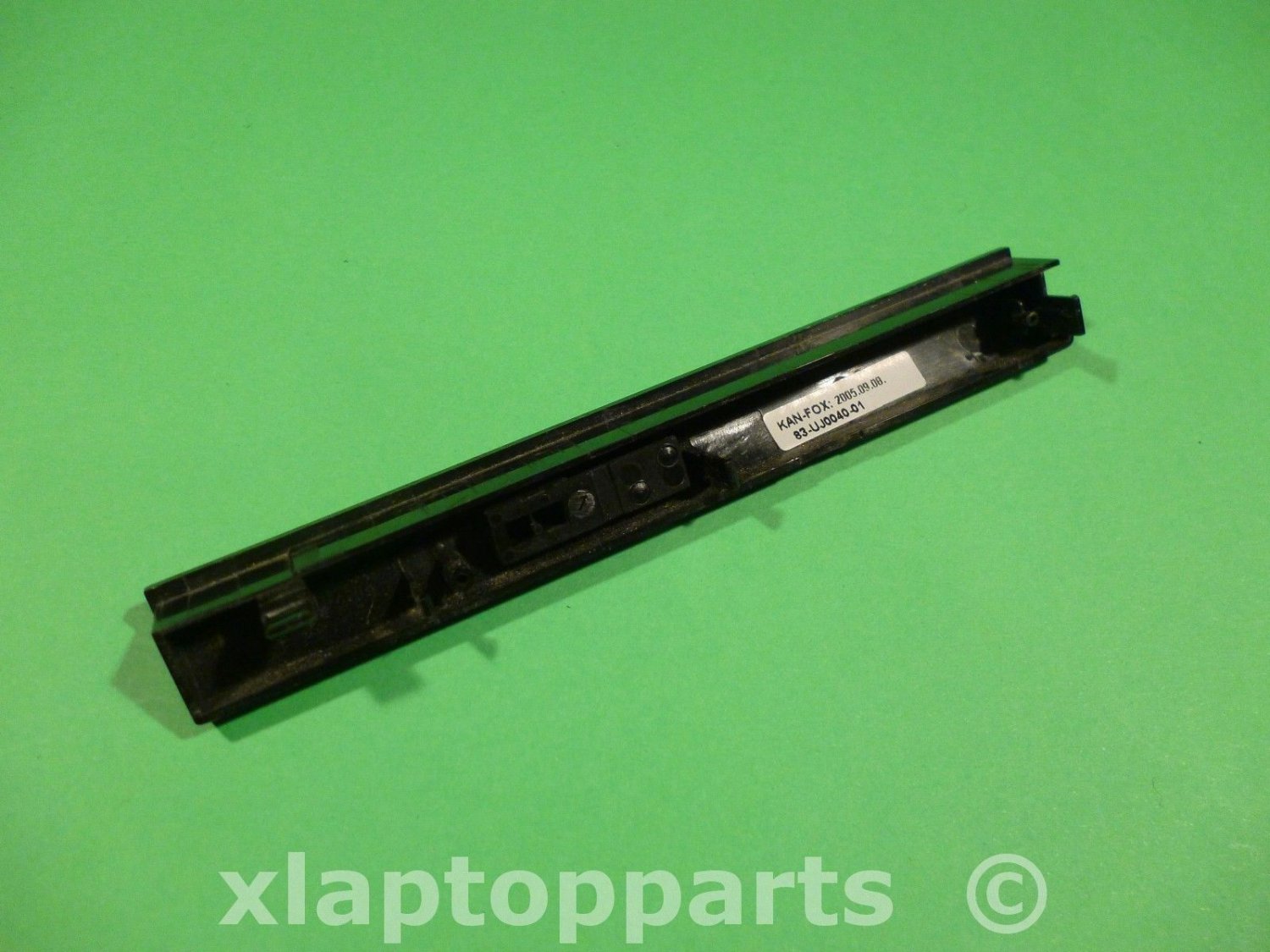 FUJITSU SIEMENS M3438G DVD DRIVE BEZEL