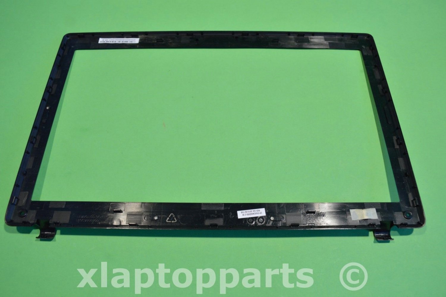 EMACHINES E442 BEZEL / FRONT LCD COVER AP0C9000D30