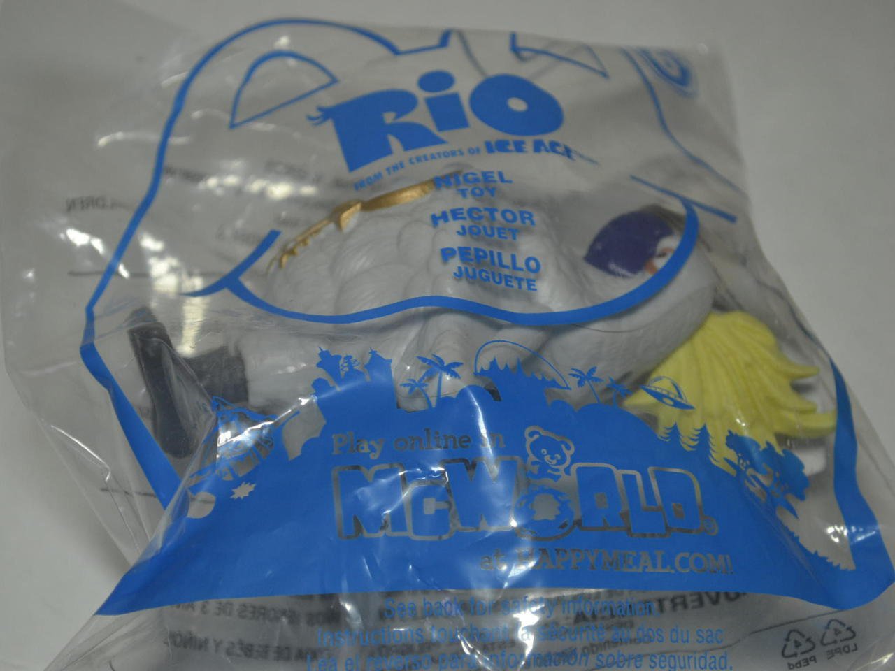 Mcdonalds 2011 Rio Movie Nigel Cockatoo Bird Toy 6