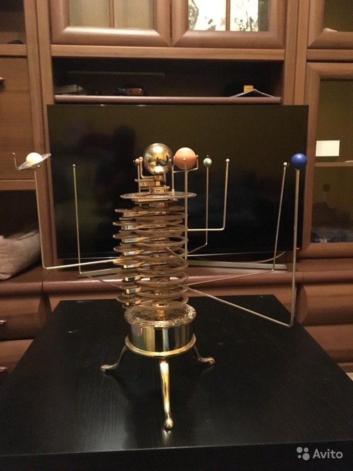 MODEL SOLAR SYSTEM ORRERY BY EAGLEMOSS
