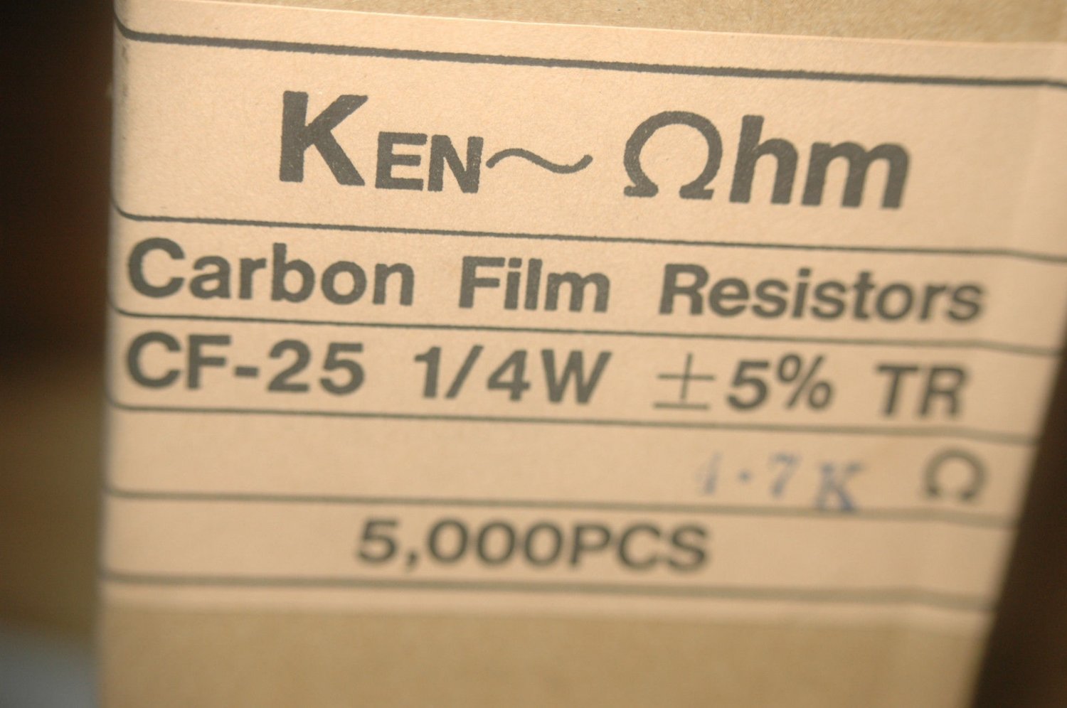 KEN-OHM CF-251/4W+-5%TR Axial 1.7KOhm 1/4 Watt 5% Through Hole Resistor ...