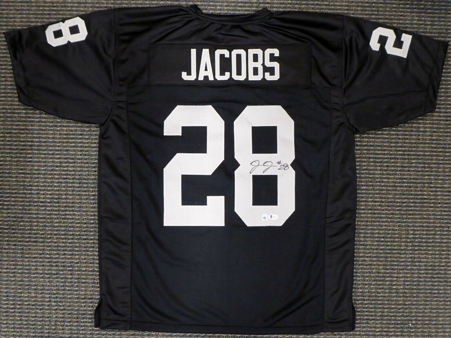 Josh Jacobs Signed Autographed Las Vegas Raiders Jersey BECKETT