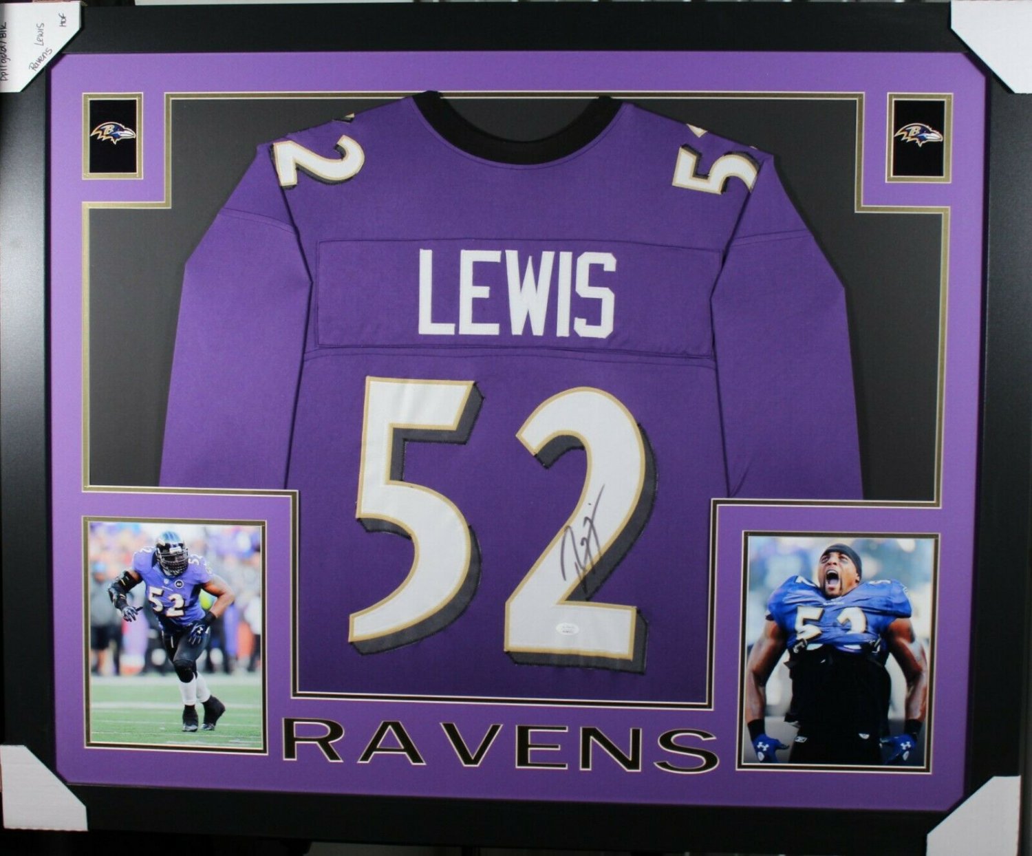 Ray Lewis Autographed Signed Framed Baltimore Ravens Jersey JSA