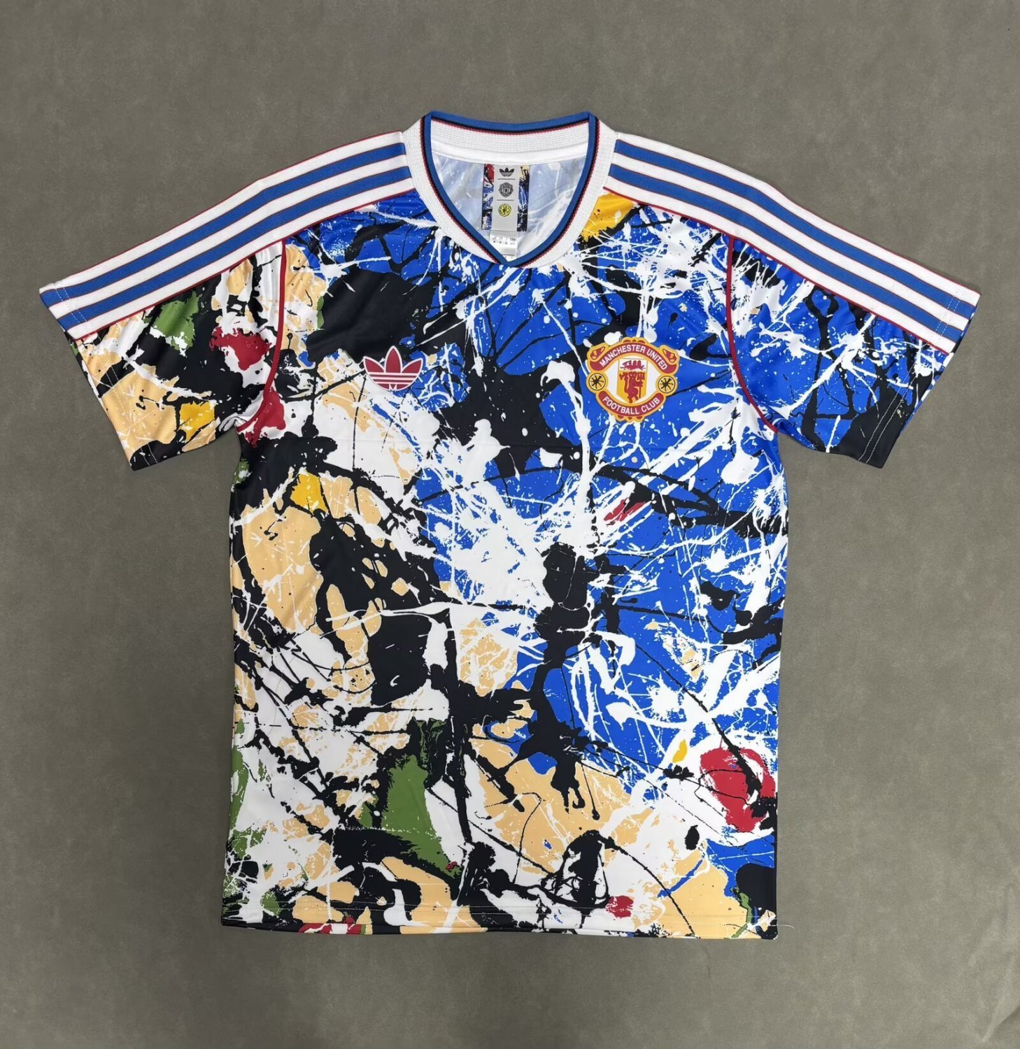 Manchester United Stone Roses 2026