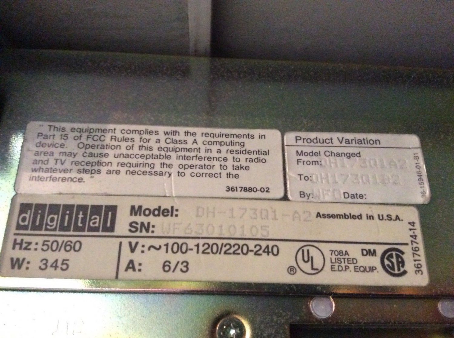 Digital DEC MicroVAX II Model DH-173Q1-A2 - WORKING UNIT