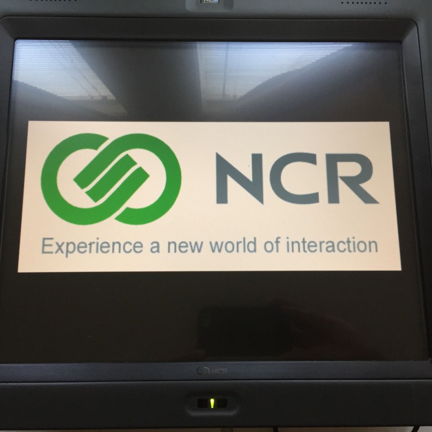 NCR 7409-1710-8801 17" RESISTIVE TOUCH POINT OF SALE EQUIPMENT With ...