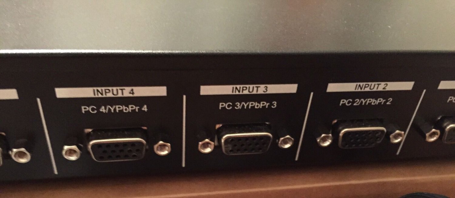 Converge AV RoHS Compliant 4 Port A/V Switcher StarTech VS410RVGAA EV394