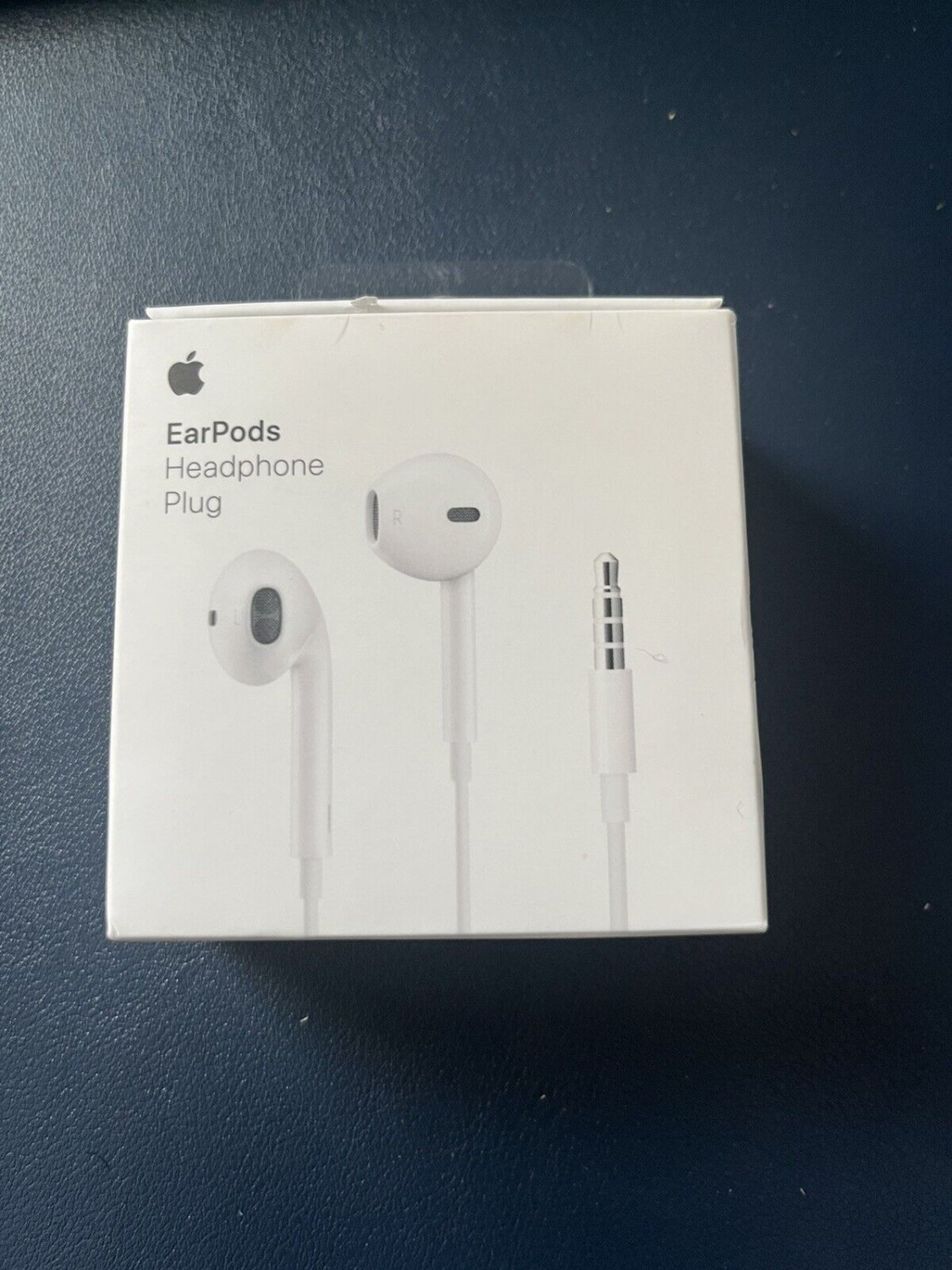 Apple EarPods Headphones with 3.5mm Plug. Microphone w Built-in Remote ...
