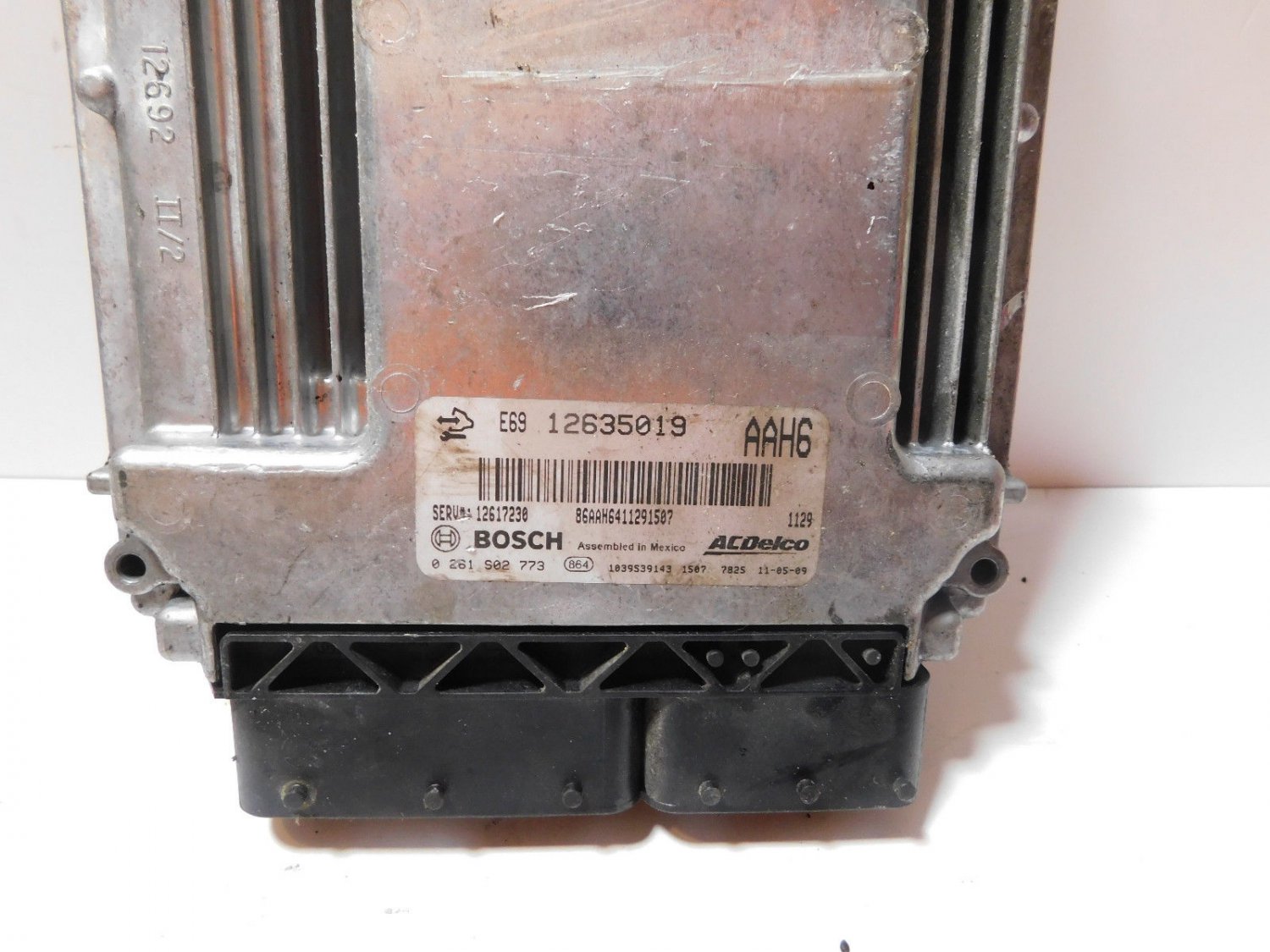 2010-2013 Buick Lacrosse Engine Control Module Computer Brain ECU ECM ...