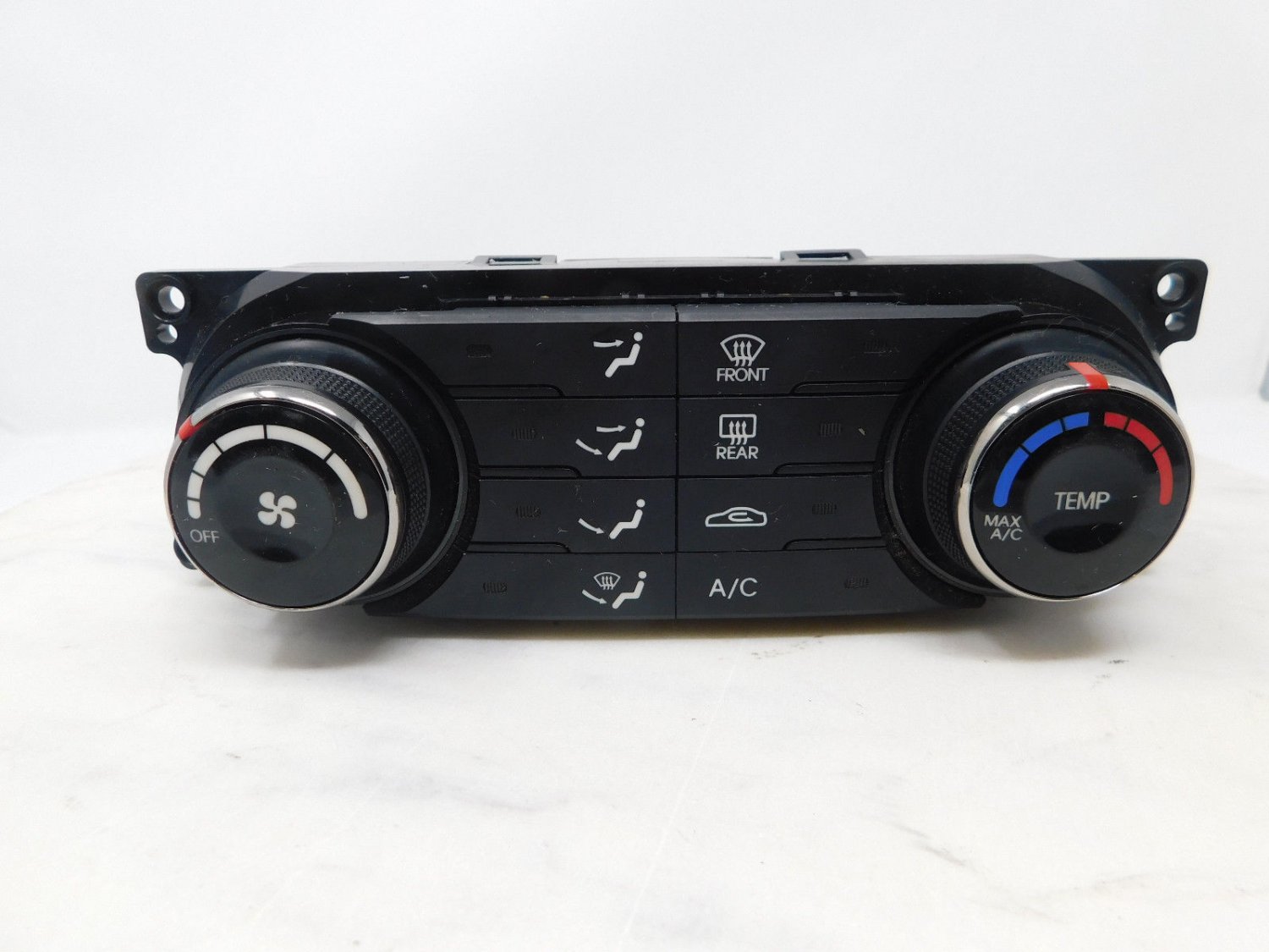 2010-2012 Hyundai Genesis Coupe A/C Heater Climate Control Temperature Unit