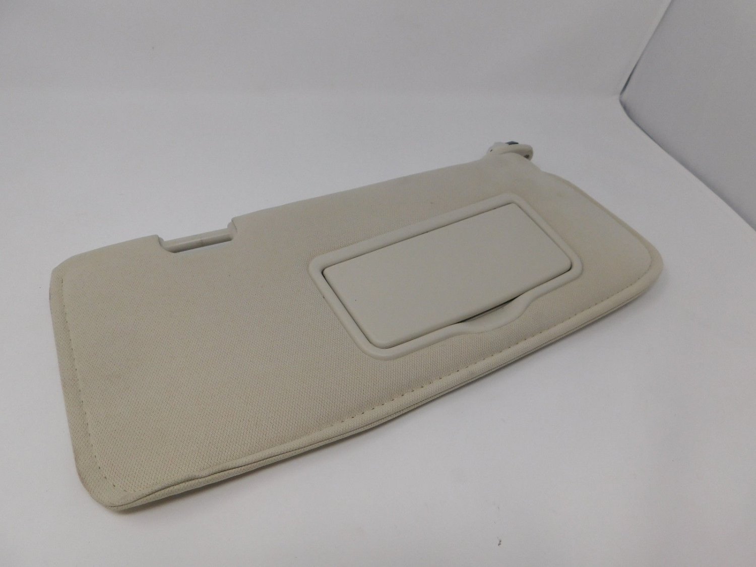 2008-2011 Ford Escape Passenger Sun Visor Sunvisor Gray Illuminated OEM ...