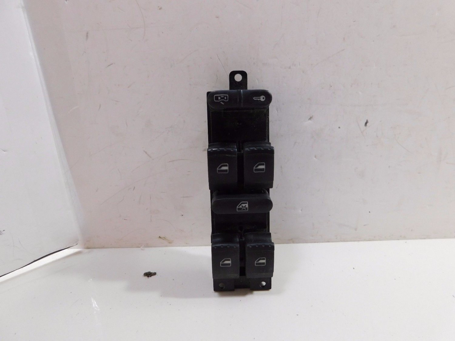 2001 2002 2003 2004 Volkswagen Passat Master Power Window Switch K1