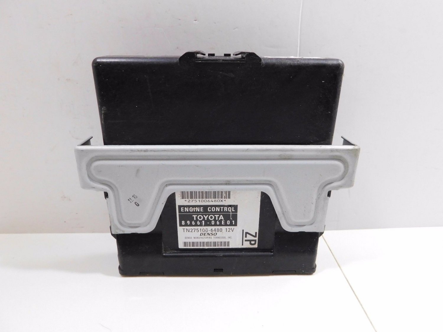2004-2006 Toyota Camry Computer Engine Control Module Unit ECU ECM 89661-06E01