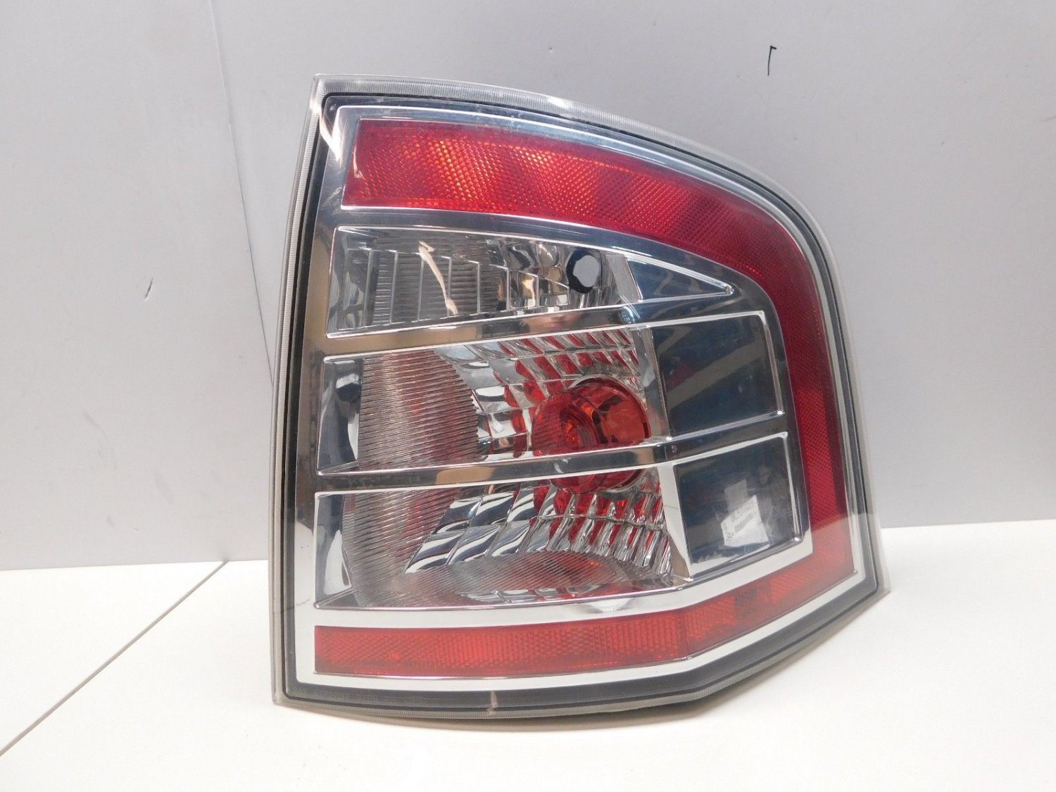 2007 2008 2009 2010 Ford Edge Passenger Tail Light Lamp Quarter Panel OEM