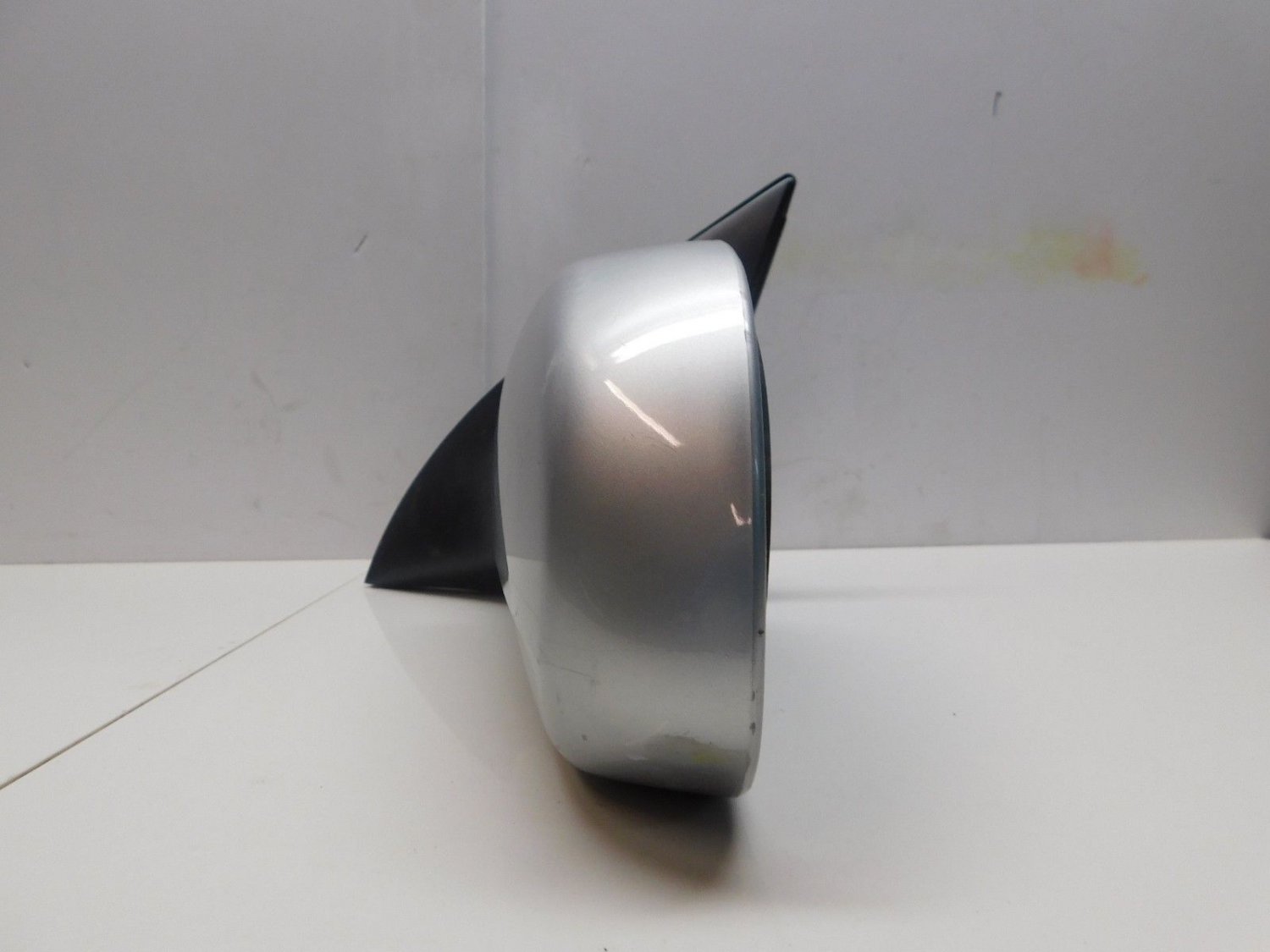 2004-2005 Chevy Optra LS Sedan Driver Side Rear View Manual Door Mirror ...