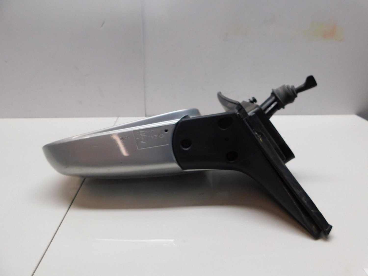 2004-2005 Chevy Optra LS Sedan Driver Side Rear View Manual Door Mirror ...