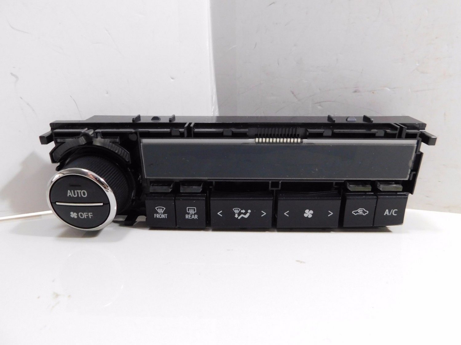 2014-2015 Toyota Corolla AC Heater Climate Control Temperature Panel OEM
