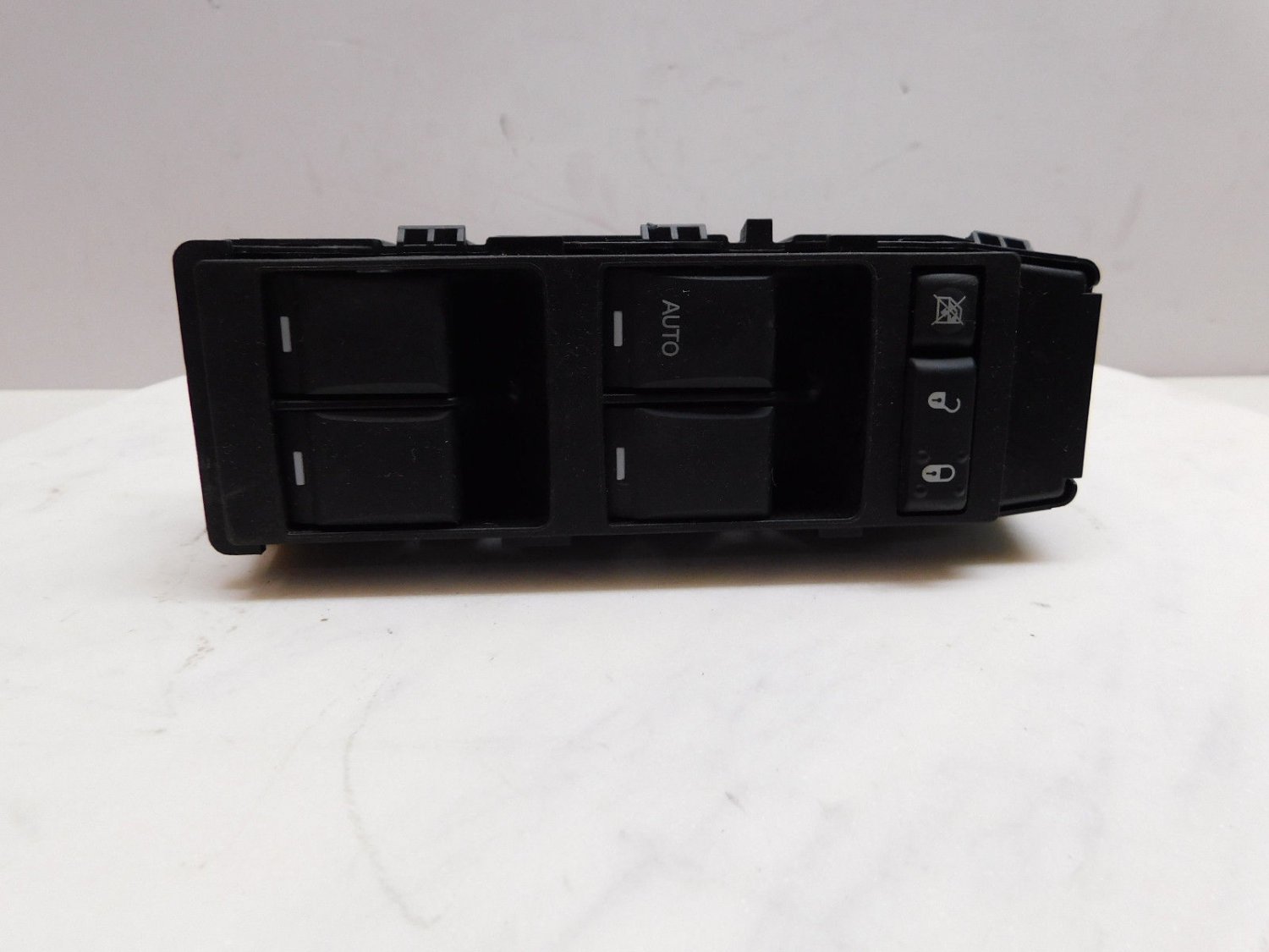 2013 Jeep Compass Sport Master Power Window Switch Driver Side OEM K4E16