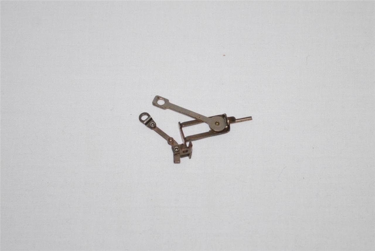 AC Gilbert HO Scale Steam engine Crosshead assembly Right hand 1 7/8 ...