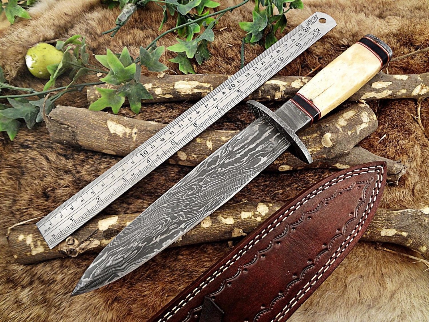 13" Damascus steel Dagger knife, finger guard, Bone scale,