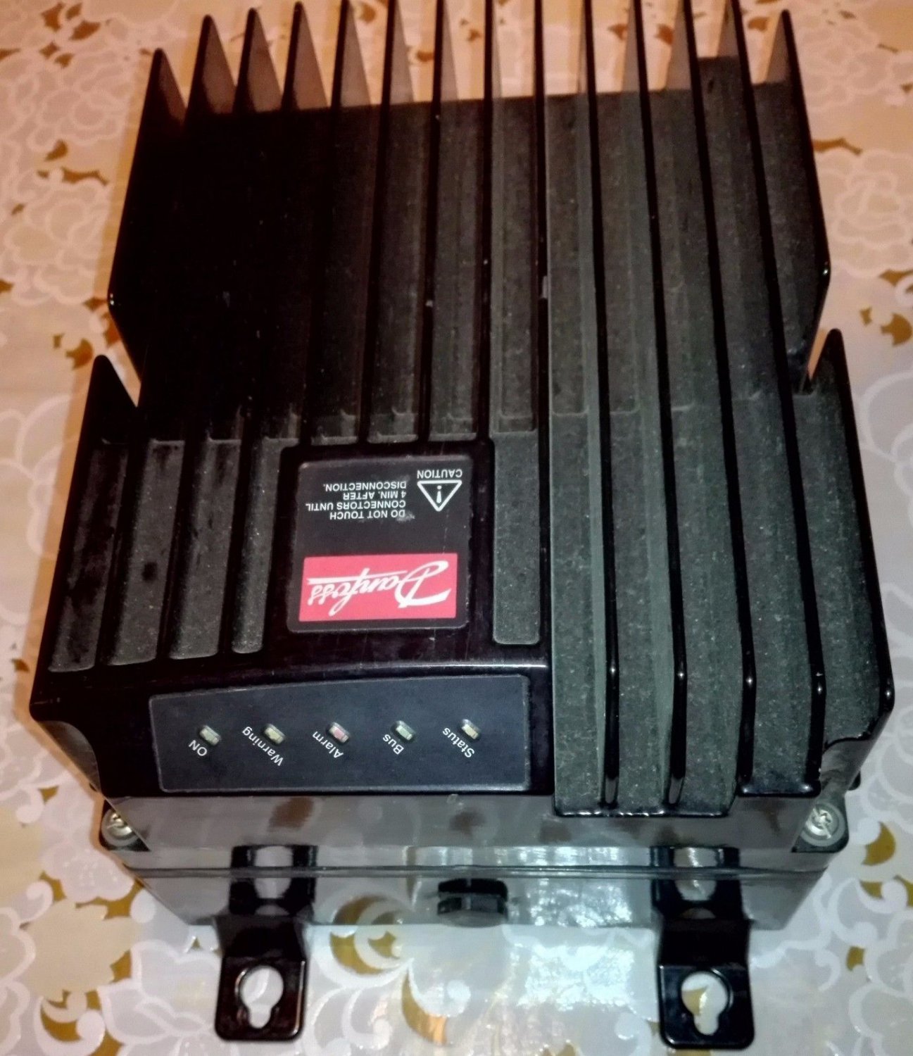 Danfoss FCD 315 FCD315PT4P66EXR1D0F12T51C0 2.6kVA 178B2378