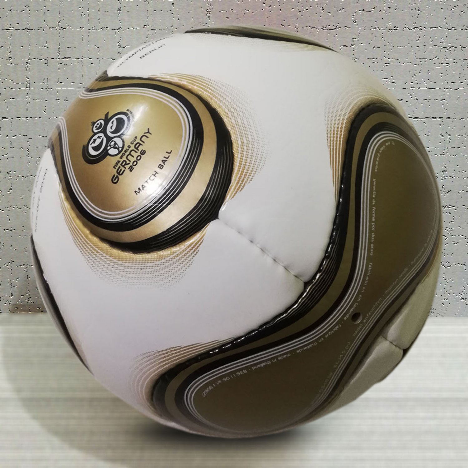 ADIDAS TEAMGEIST OFFICIAL MATCH BALL | WORLD CUP FINAL BALL 2006 ...